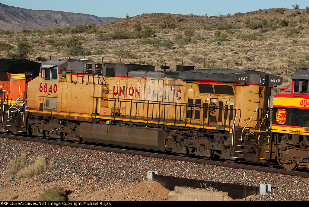 UP 6840